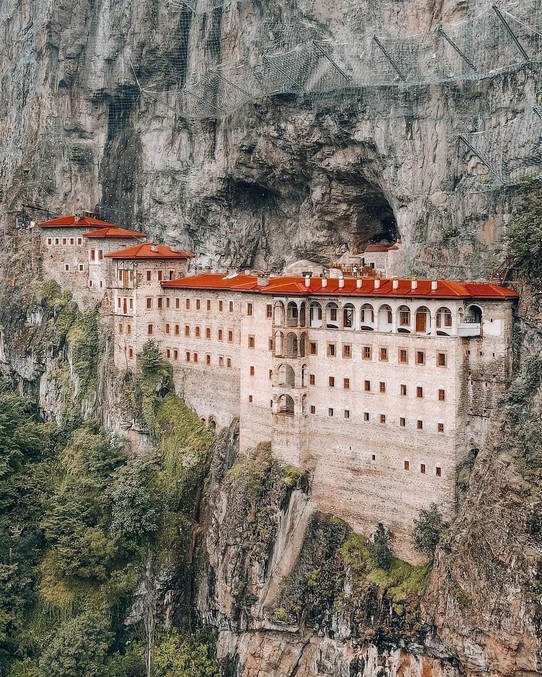 Famous Architecture In Turkey: 20 Iconic Landmarks You Need To See (2025)