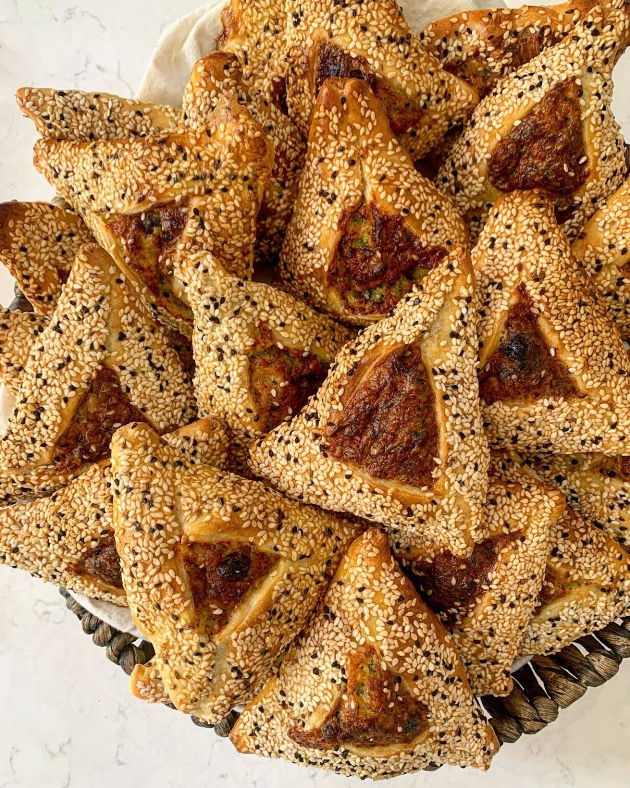 Taste Cyprus: 34 Best Traditional Cypriot Food Dishes (2026)