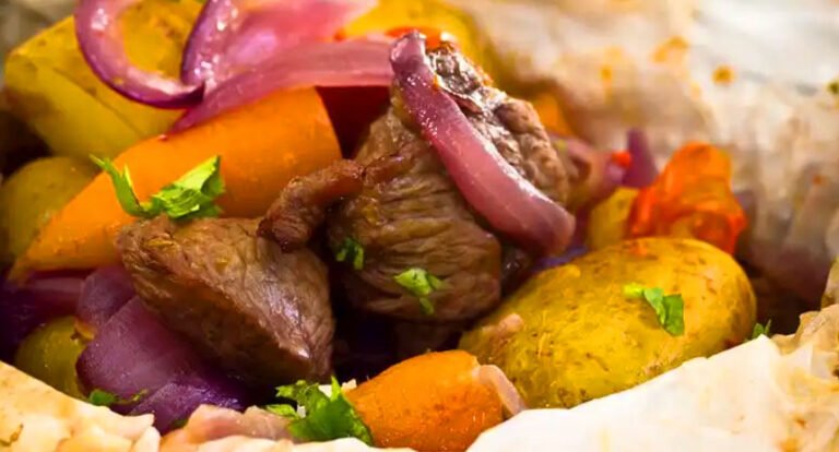 Taste Cyprus: 34 Best Traditional Cypriot Food Dishes (2026)