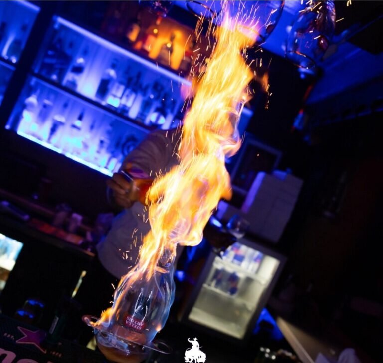 Nightlife In Manama Bahrain (2026): Best Bars, Rooftop Lounges & Party ...