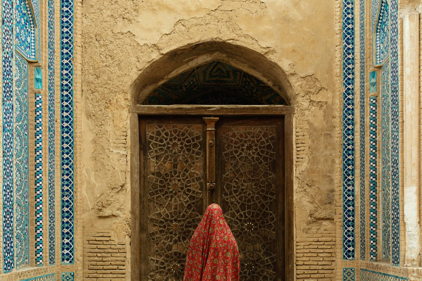 How To Dress In Istanbul (2026): A Packing Guide For Tourists